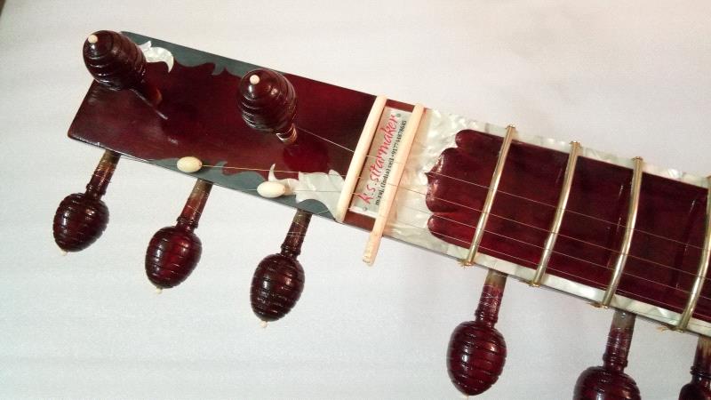 Buy Semi professional sitar From K S Sitarmaker, Miraj, Maharashtra (India)